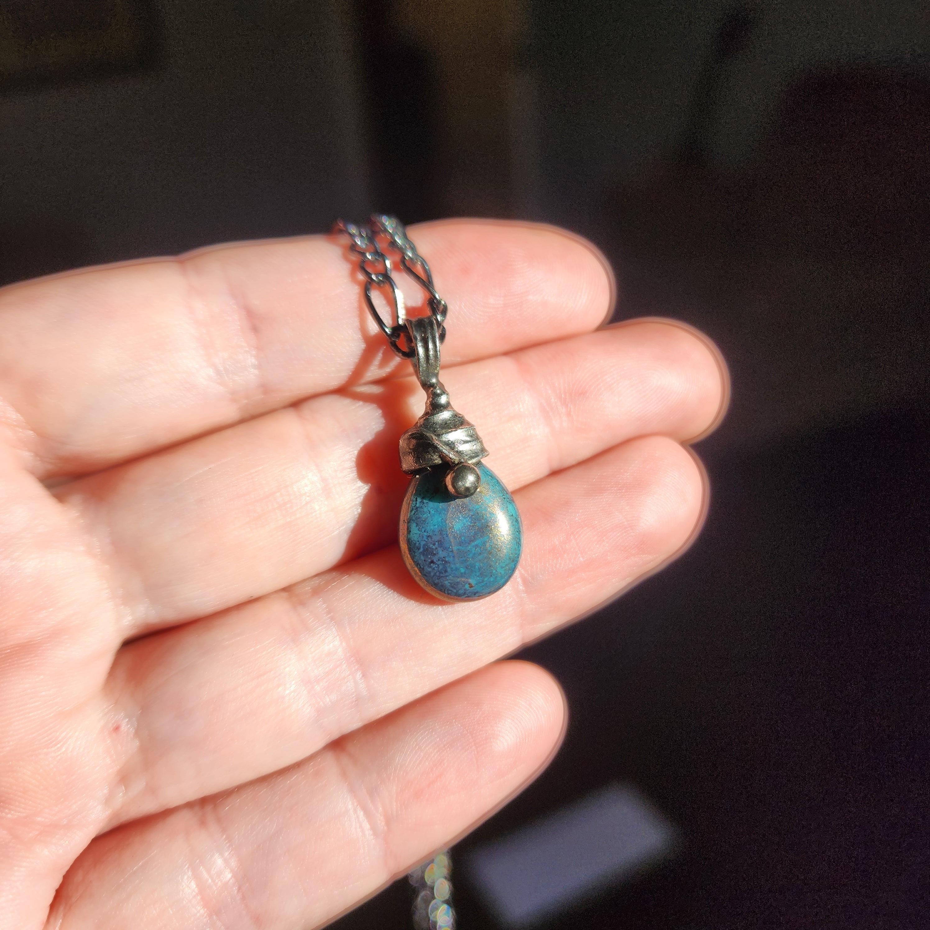 Blue Pyrite Pendant Necklace - SOLD – Bayou Glass Arts