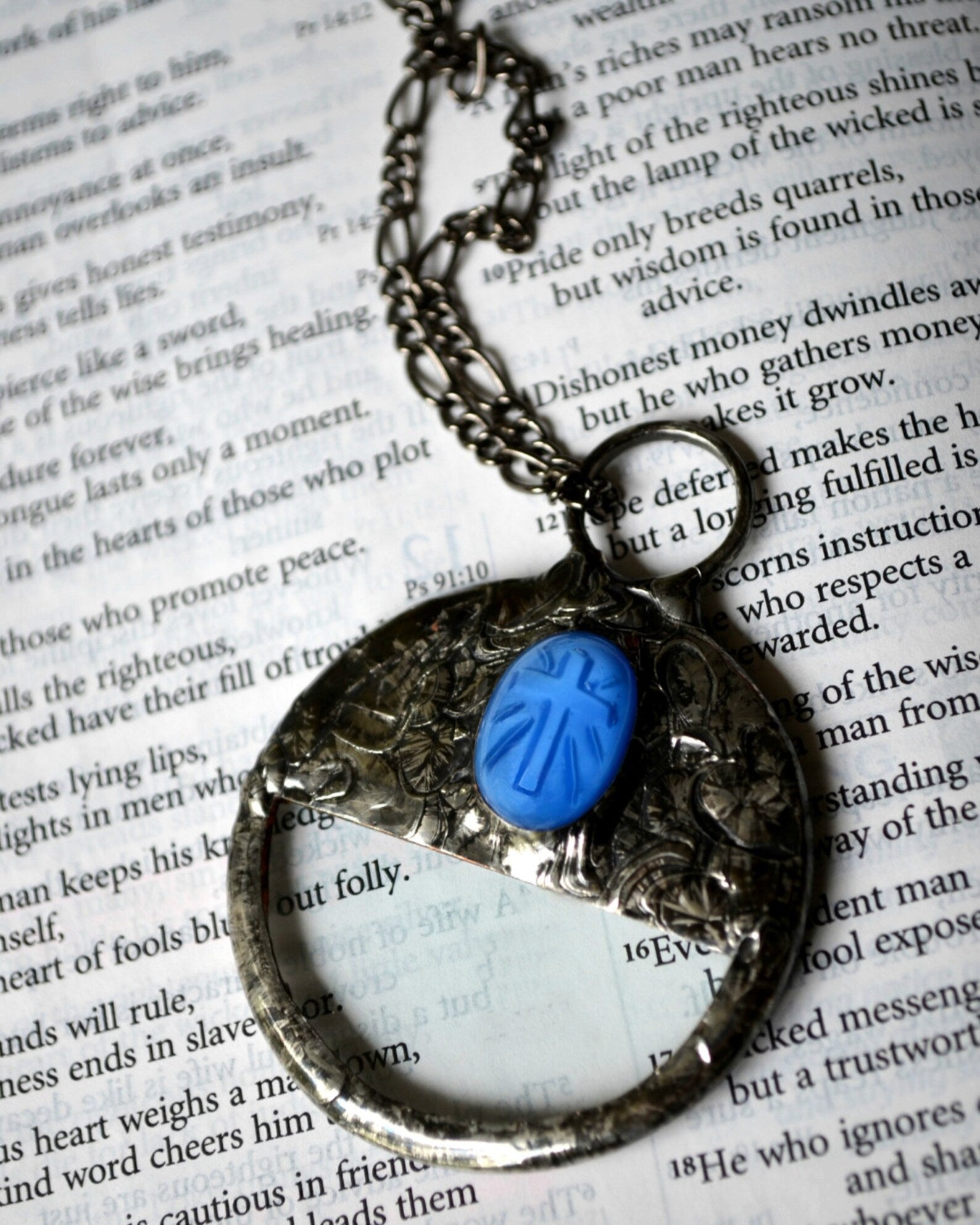 Magnifying Glass Necklace with Cross Inset – Bayou Glass Arts